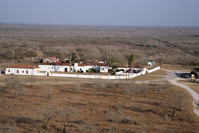 George Parr’s Ranch – Fix the Bus